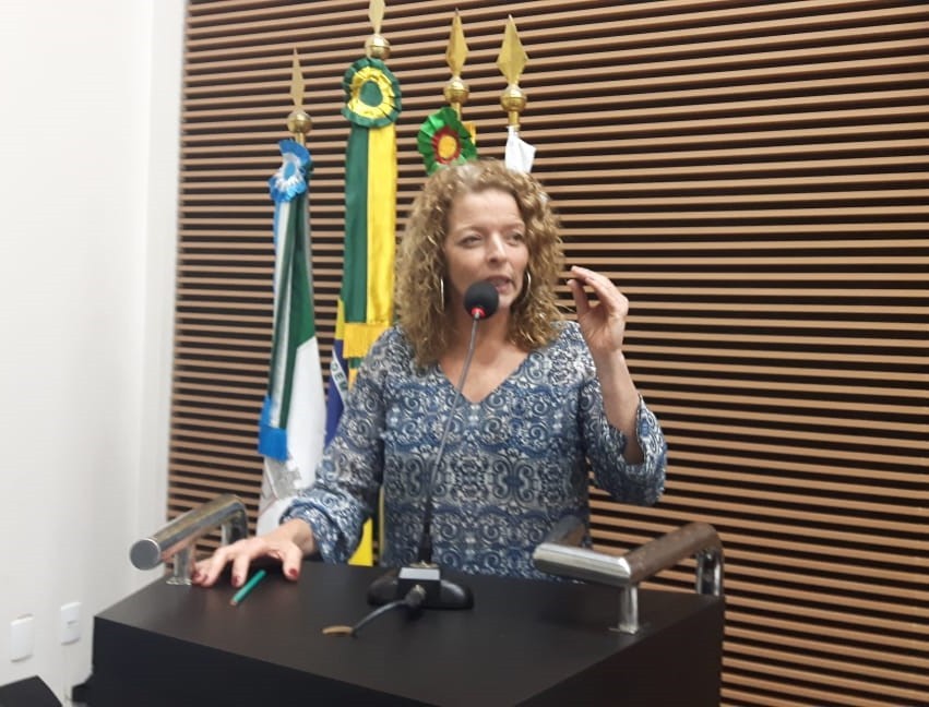 Andréa Westphal (Tia Déia) é eleita a primeira mulher presidente da ...